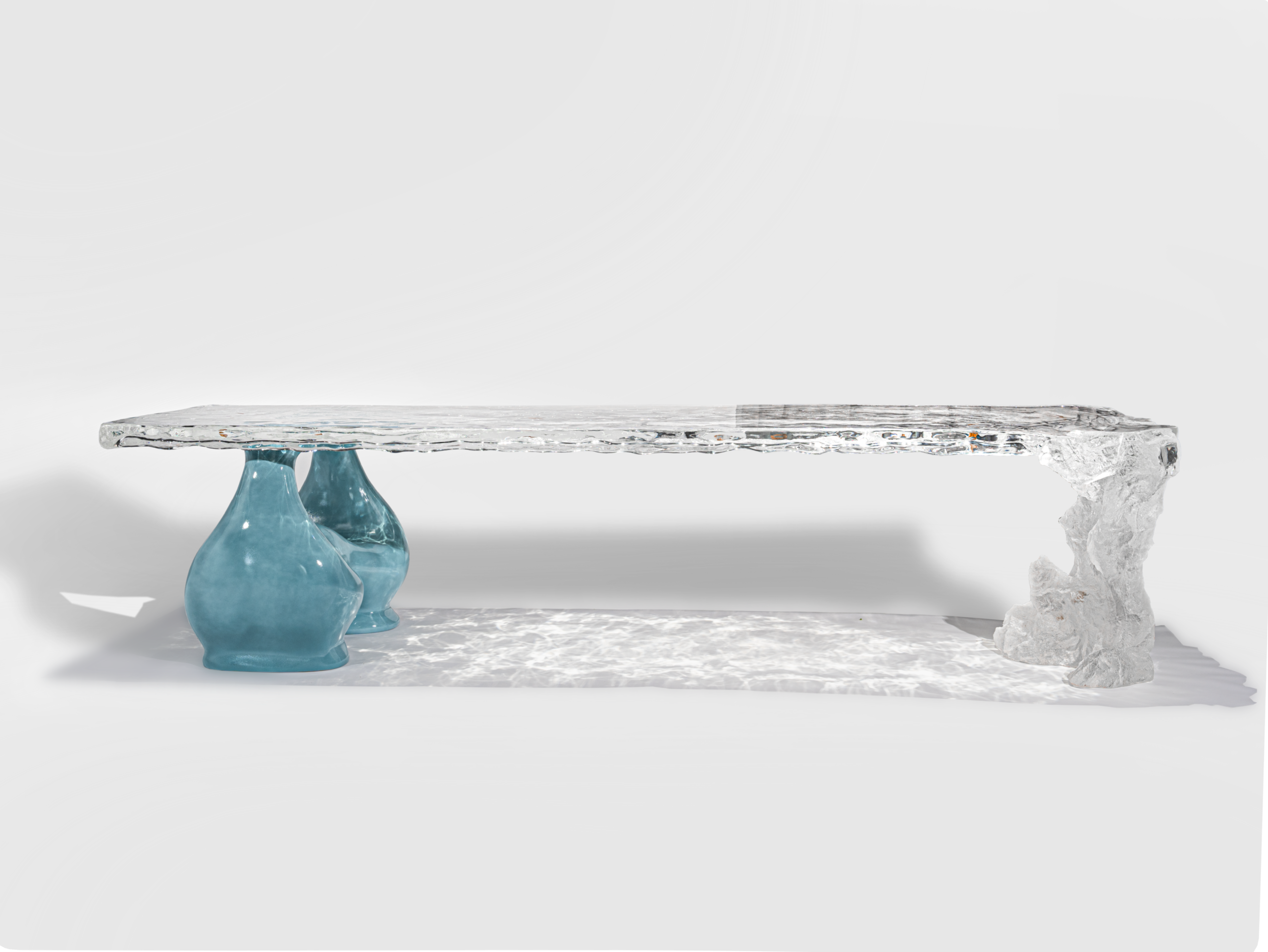 Aqua Crystal Dining Table | Dainte